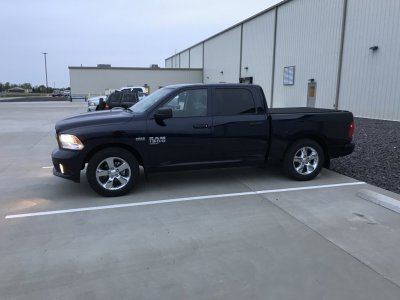 Lowered 4th Gen Pics - Show Em Off! | Page 36 | RamForum.com | Dodge ...