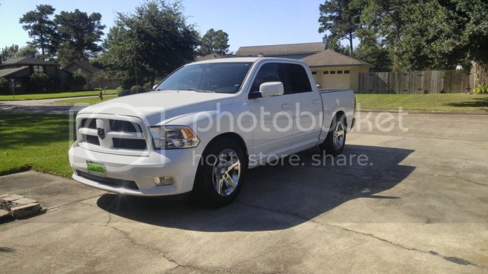 Lowered 4th Gen Pics - Show Em Off! | Page 22 | RamForum.com | Dodge ...